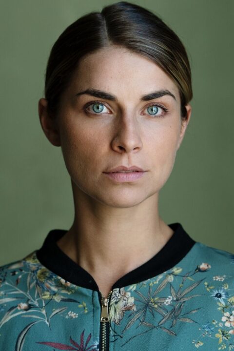 Jaëla Probst | CRISS CROSS AGENCY