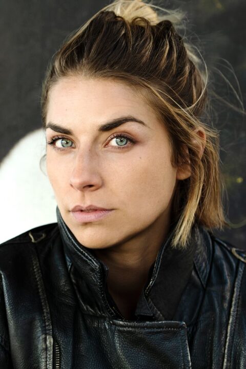 Jaëla Probst | CRISS CROSS AGENCY